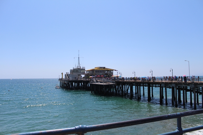 Santa Monica with Memories — HAPPYHAZEL