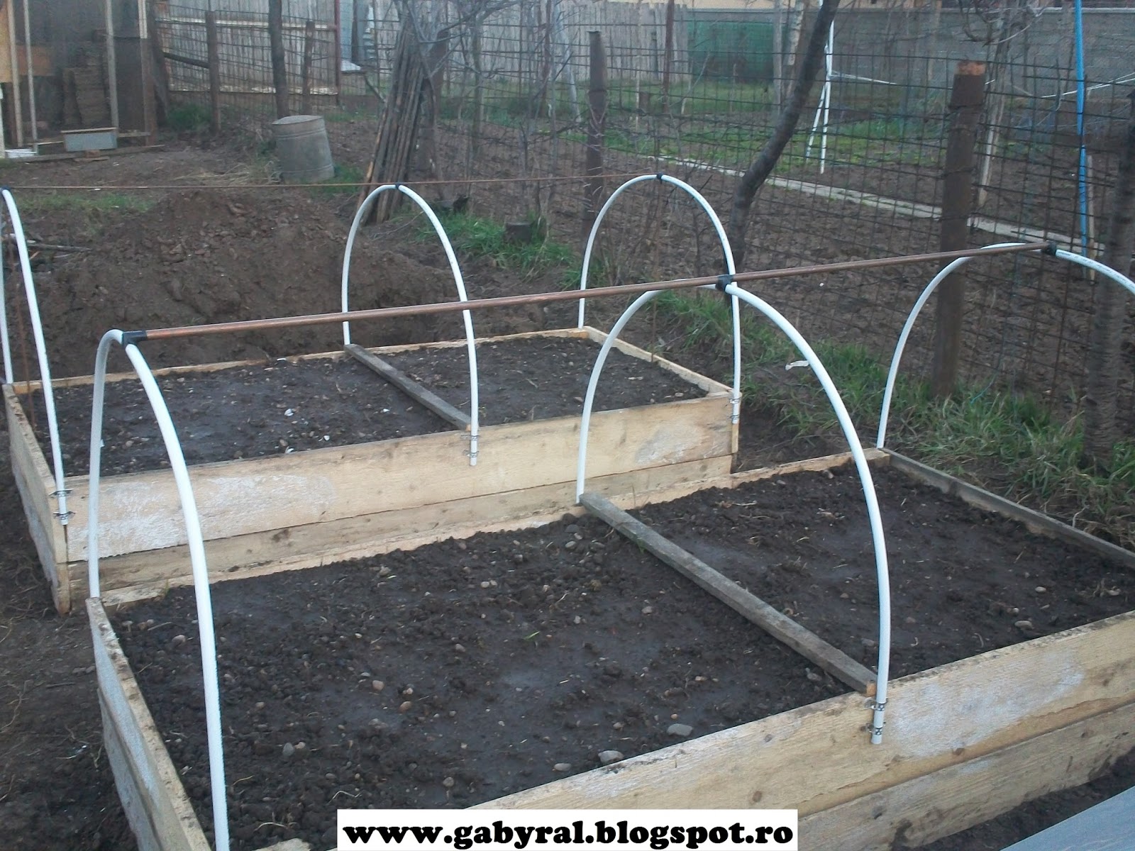 Straturi inaltate | BRICOLAJ - GRADINA - SFATURI si IDEI