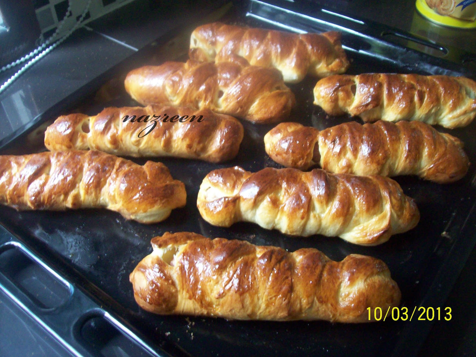 NAZREENNS: ROTI SOSEJ PINTAL