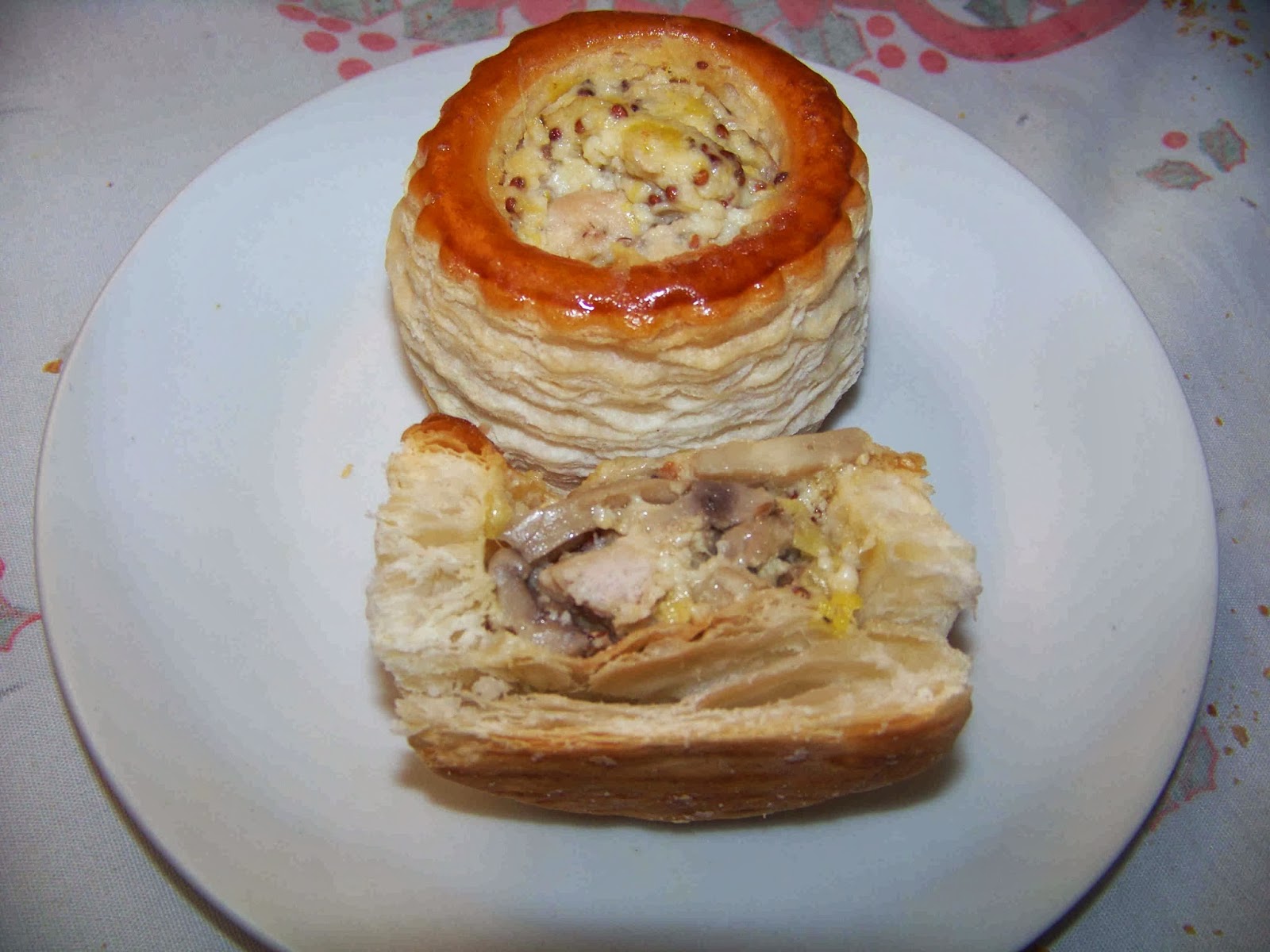 Culinaria y otras cosas: Volován relleno de carne