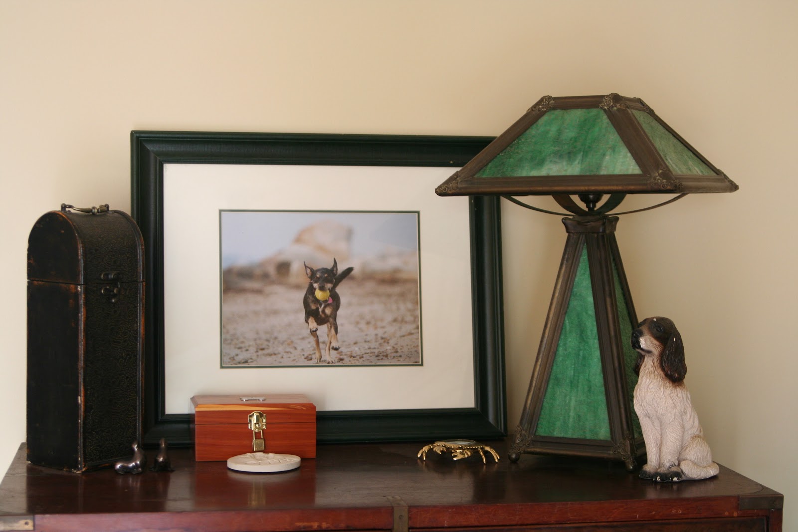 Boxy Colonial: House Tour: Den