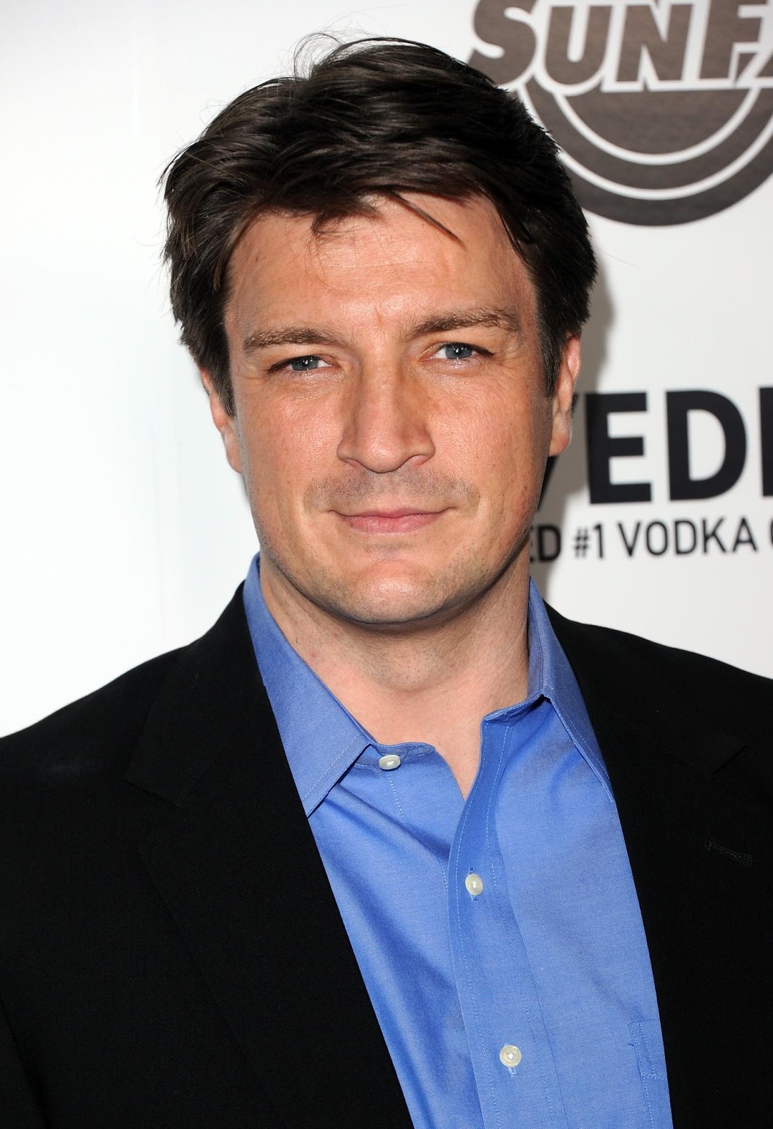 Celebrities: NATHAN FILLION