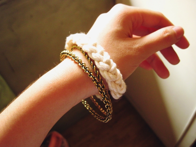 A slippery maiden: rope braid bracelet! // mini DIY