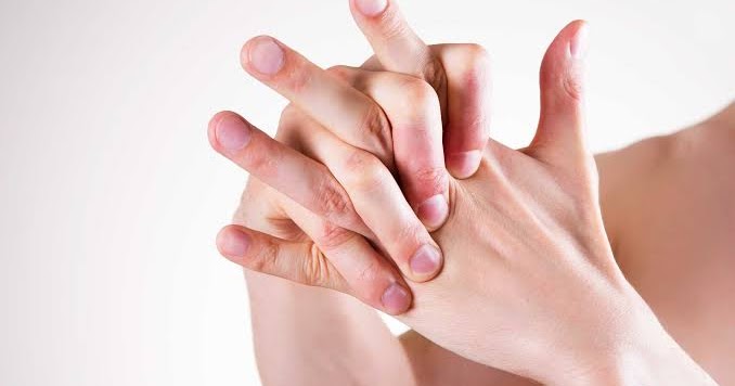 Why your fingers make popping sound when you bend them