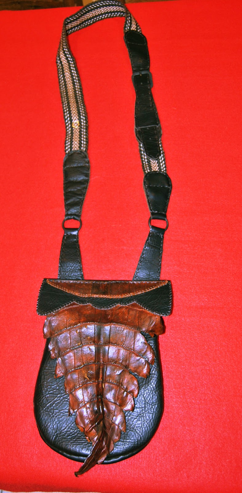 Contemporary Makers: Hunting Pouch by Thomas Greco