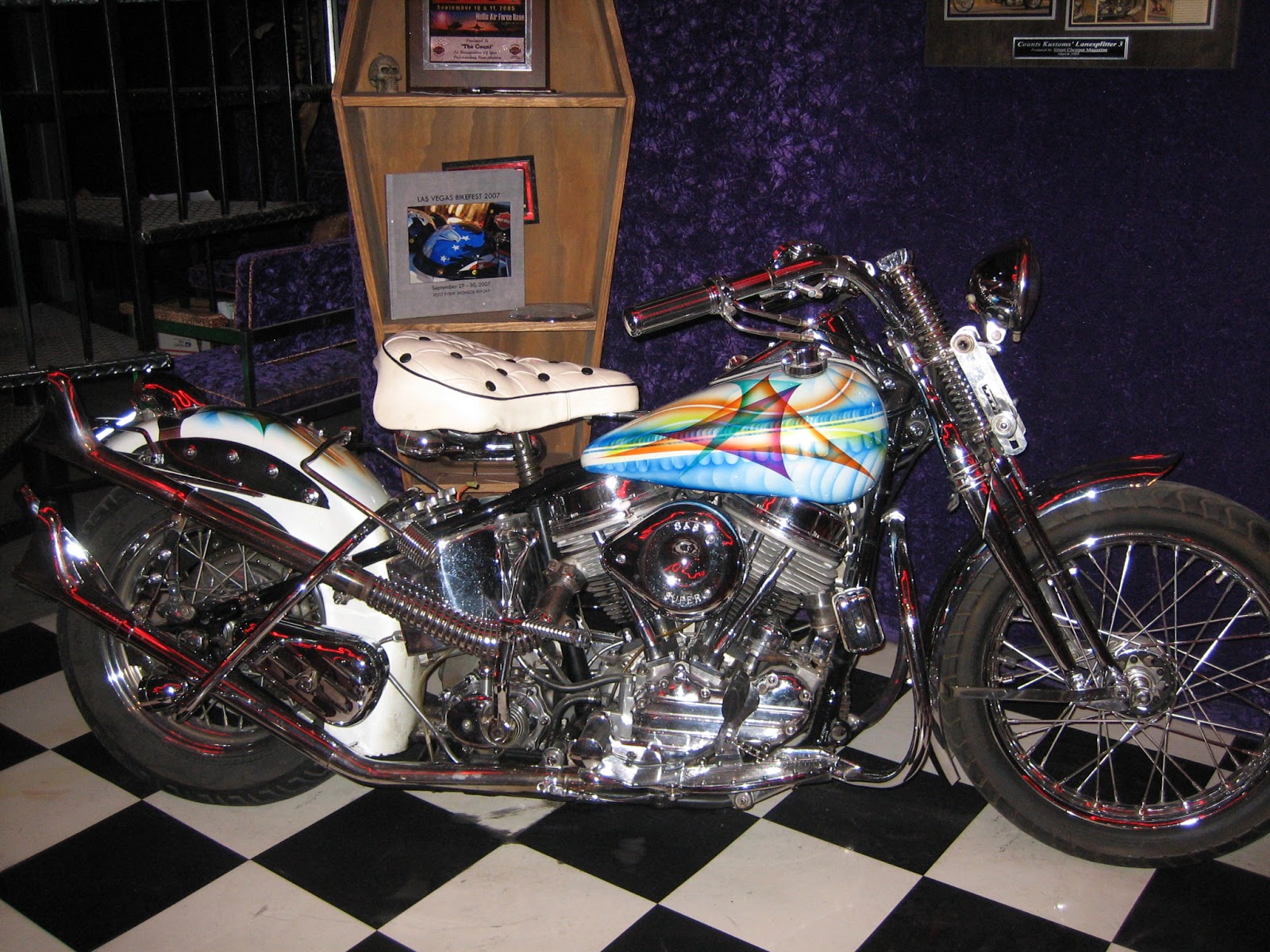 Cheryl's Travel Log Blog: Count's Kustoms-April 15, 2013