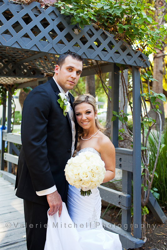 Valerie Mitchell photography: Four Points Sheraton Wedding: Kayla + Keagan
