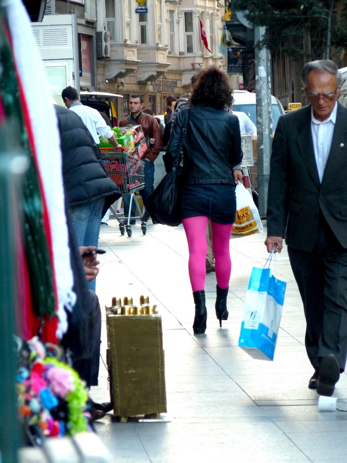 Volevo i collant rosa shocking - Elisa Chisana Hoshi