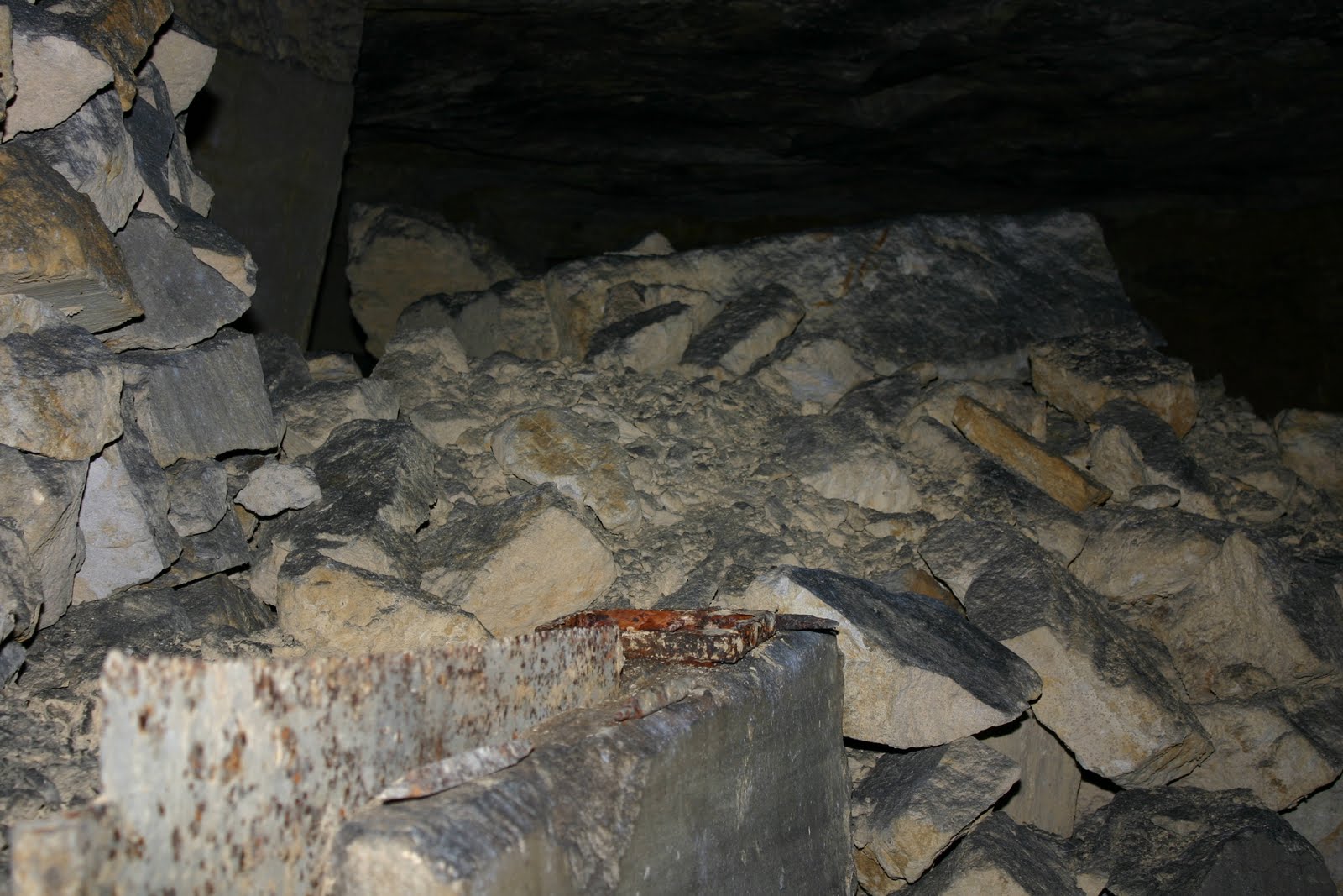 FLEXX URBEX: Sands Quarry Corsham