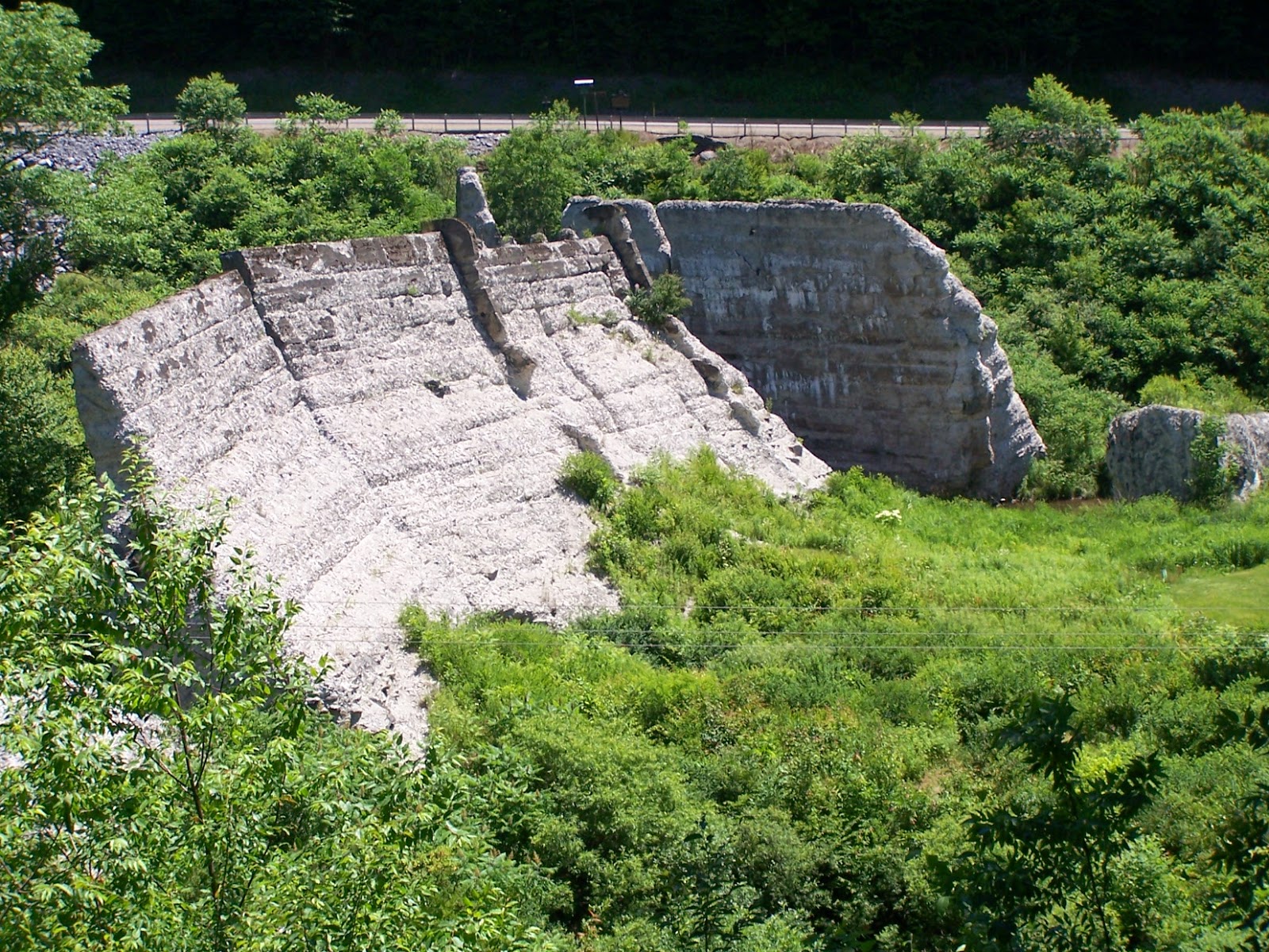 Awesome Austin: AASD Students Visit Dam Ruins