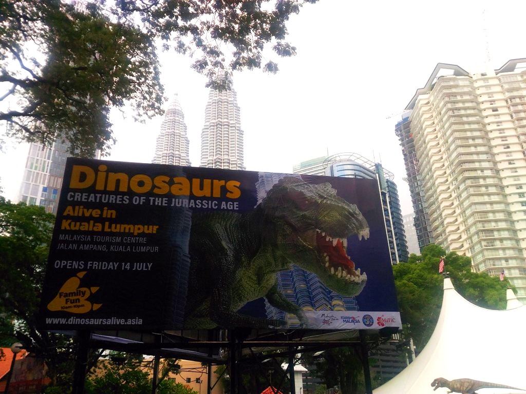 NEW JURASSIC DINOSAURS ATTRACTION COMES TO LIFE AT MaTiC KUALA LUMPUR