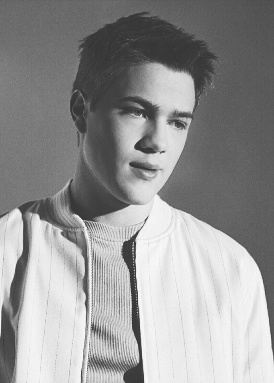 Lovely Boys: Connor Jessup