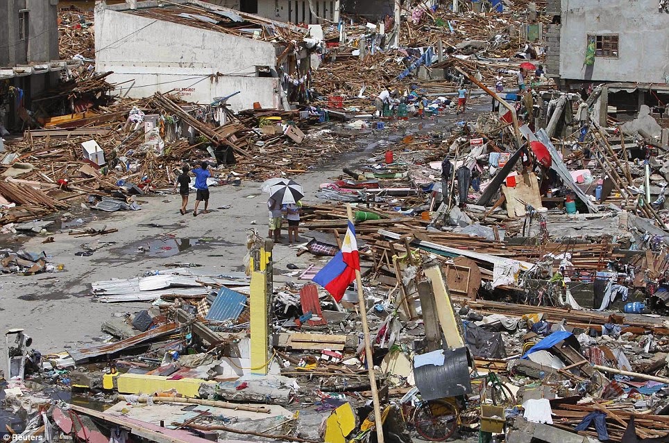 Super bagyo 'Yolanda' (Haiyan) Picture Gallery, Hits the Philippines ...