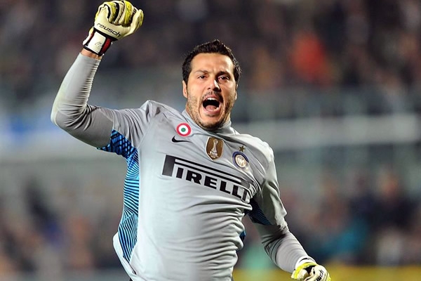 TOP 10 2012: Porteros ~ ..:: Fútbol con propiedad