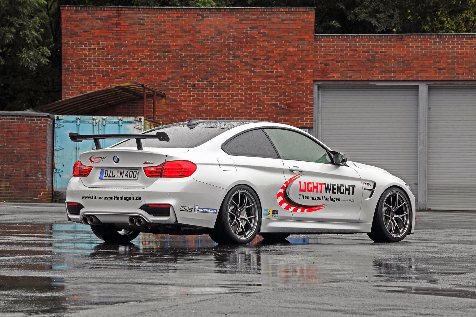 BMW M4 Coupé by Lightweight