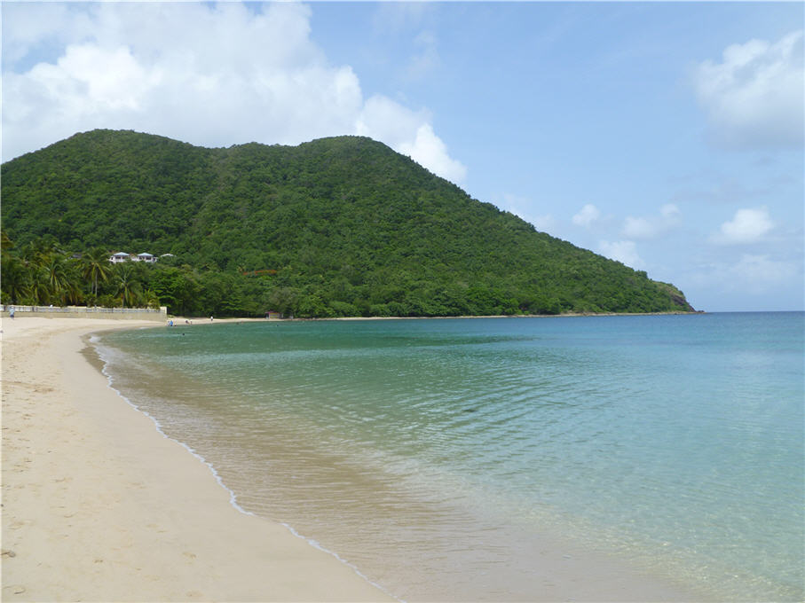 A blanket in the clover: Day Three: Reduit Beach