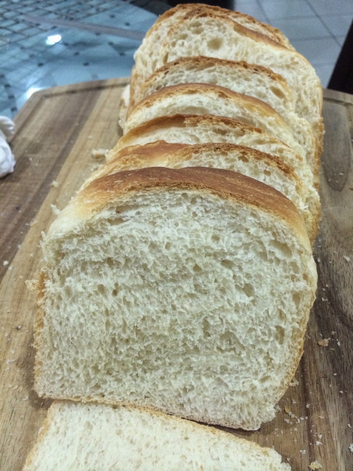 Wendy'S Small Small World: Wu Chun Pao Champion Toast