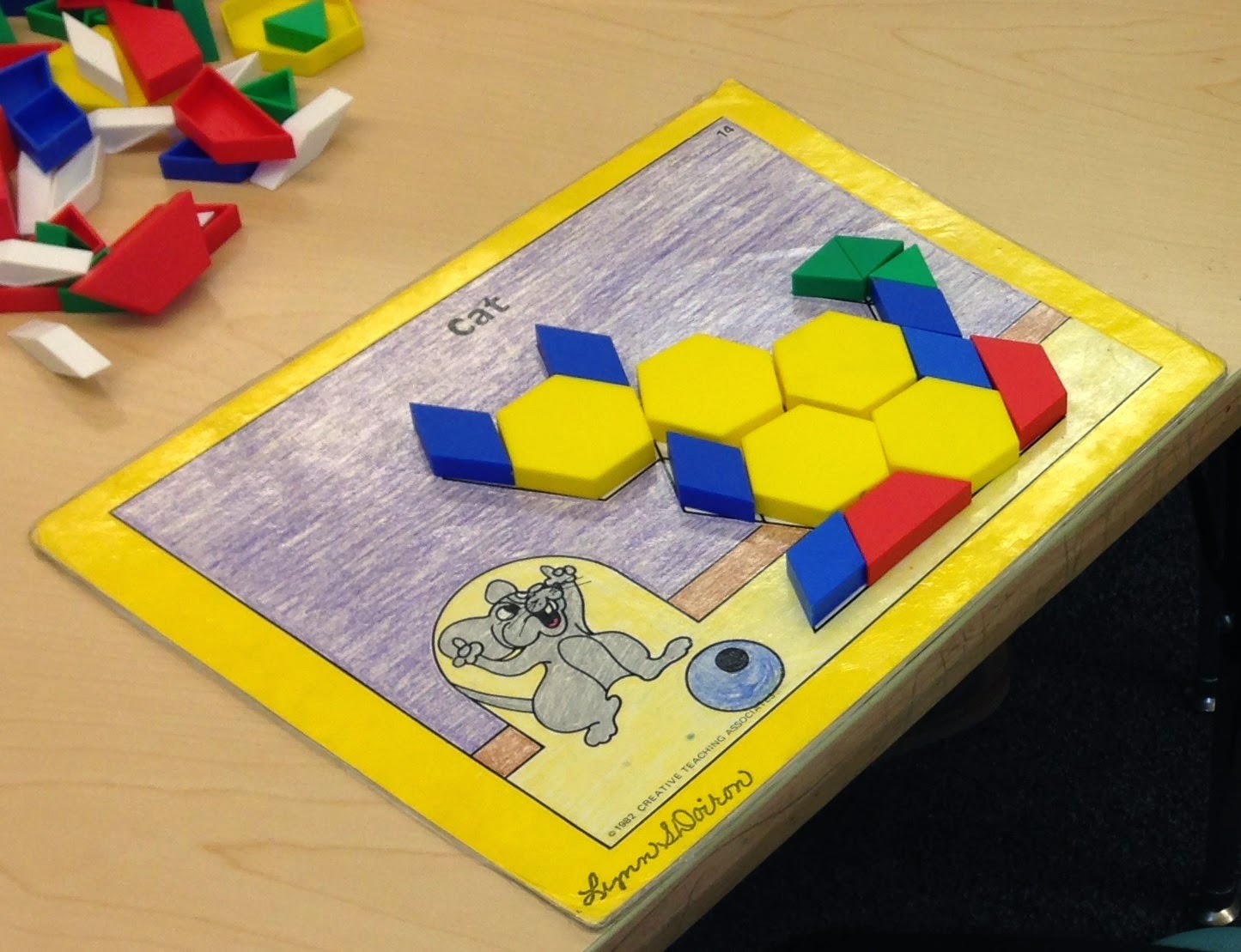 Mrs. Doiron's Kindergarten Class: Math Centers ~ Shapes