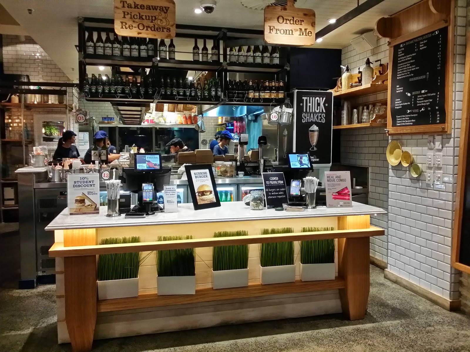 The Hungry FoodTech : Ribs & Burger, Eastgarden