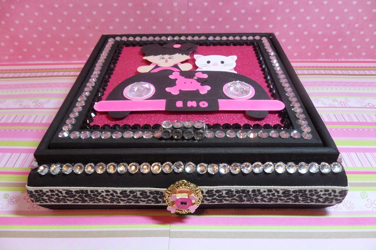 jenny: Blinged Up Emo Jewelry Box