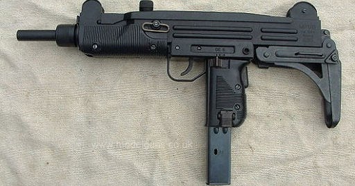 SI VIS PACEM, PARA BELLUM: La pistola mitragliatrice "Uzi" (in ebraico ...