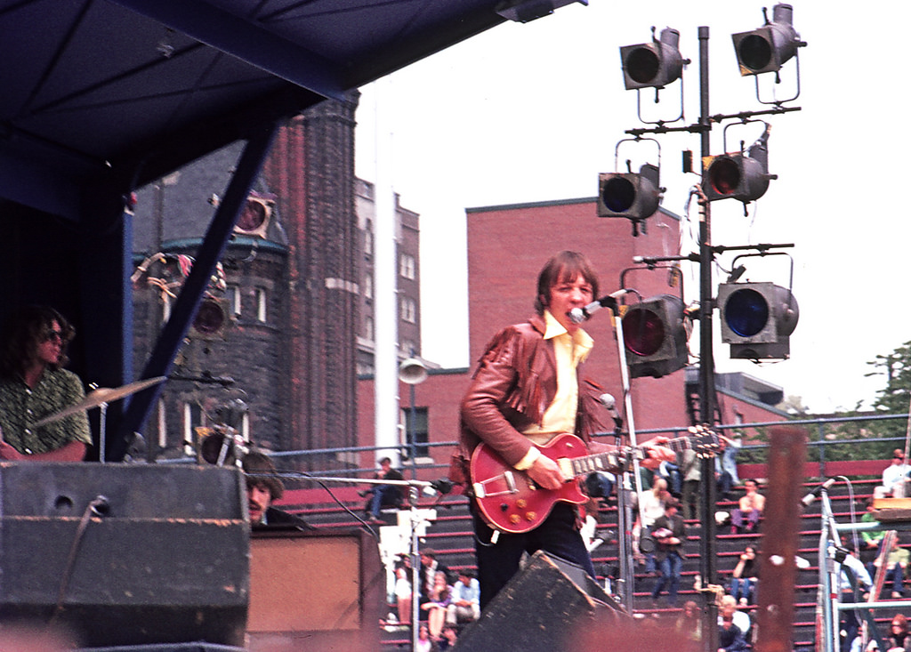 Wonderful Color Photographs of the Toronto Pop Festival, June 1969 ...