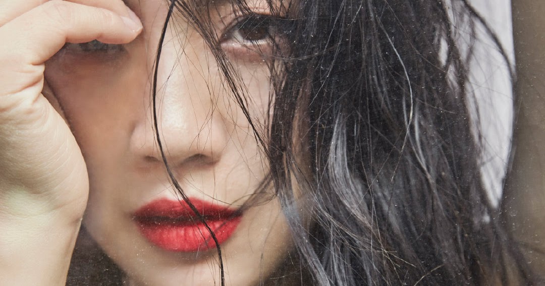 China Entertainment News: Tang Wei poses for photo shoot