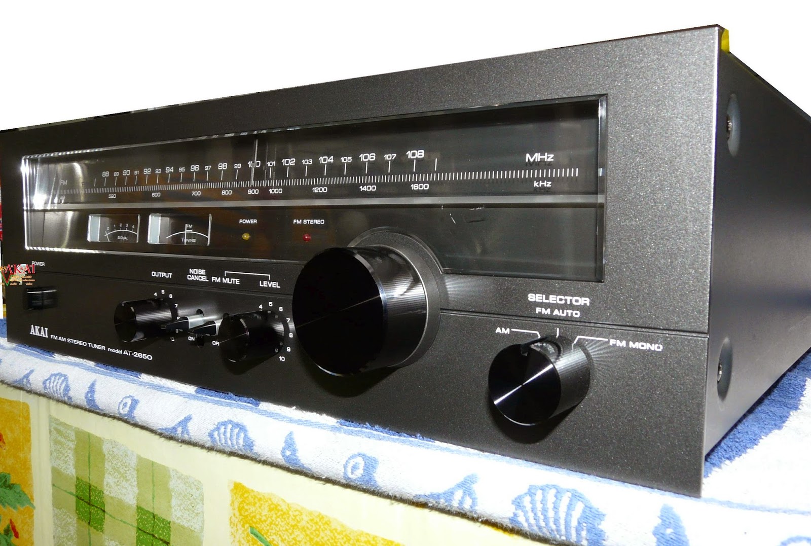 Akai AT-2650 - Analog Tuner | AudioBaza