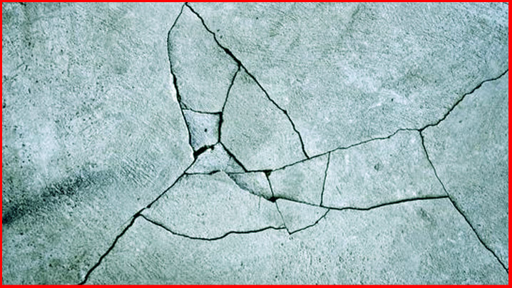 Faktor Penyebab dan Cara Memperbaiki Lantai Beton yang Retak - Desain Rumah