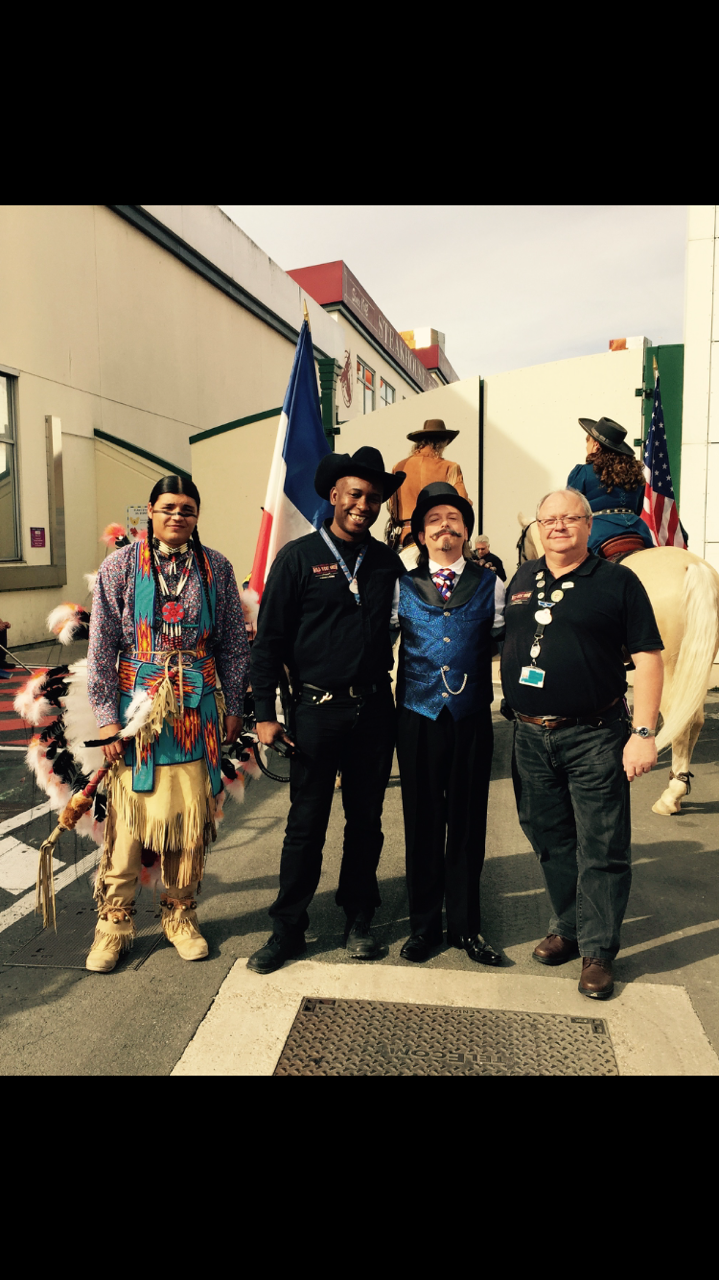 La légende de Buffalo Bill avec Mickey et ses amis