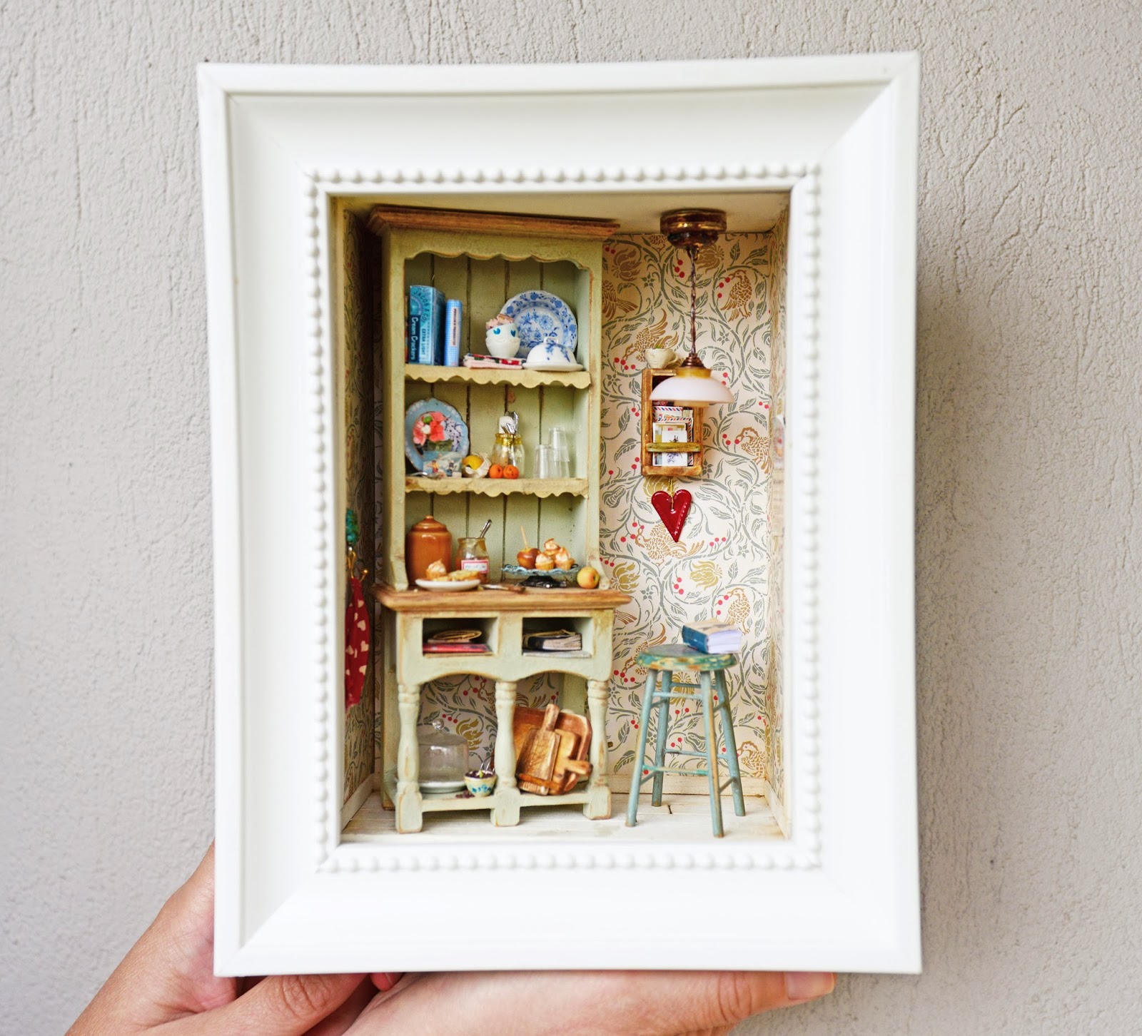 1000+ images about miniature ROOMBOX on Pinterest | Miniature rooms ...