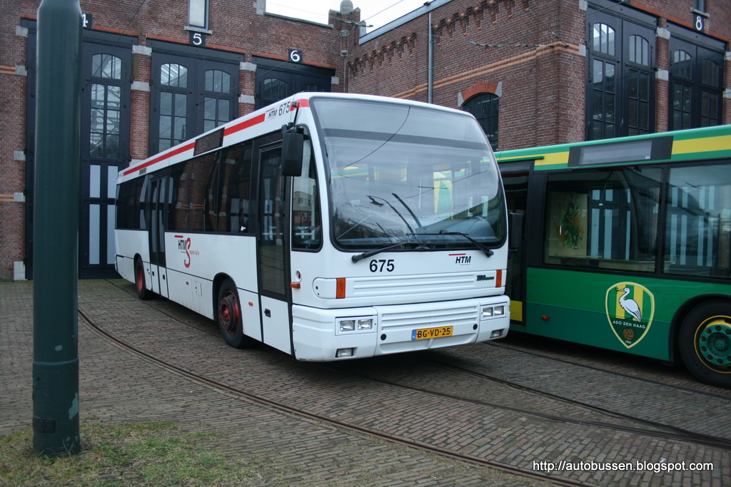 Openbaar Vervoer Wereldwijd: Afscheid Den Oudsten Bussen HTM