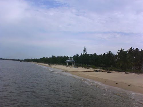 PANTAI TANAH KUNING ~ Dinas Kebudayaan dan Pariwisata Bulungan KALTARA