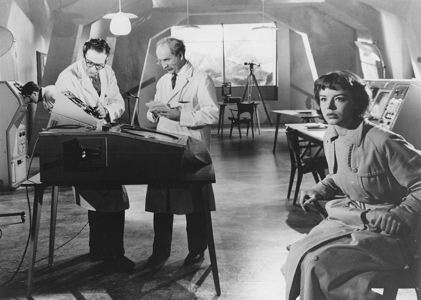 Pizarra del espectador: Carteles Cine Ciencia Ficción (132) The ...