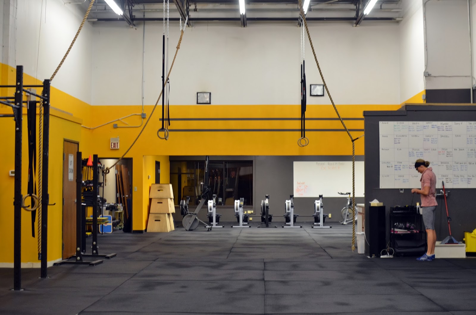 Jes' CrossFit Blog: Tangletown CrossFit