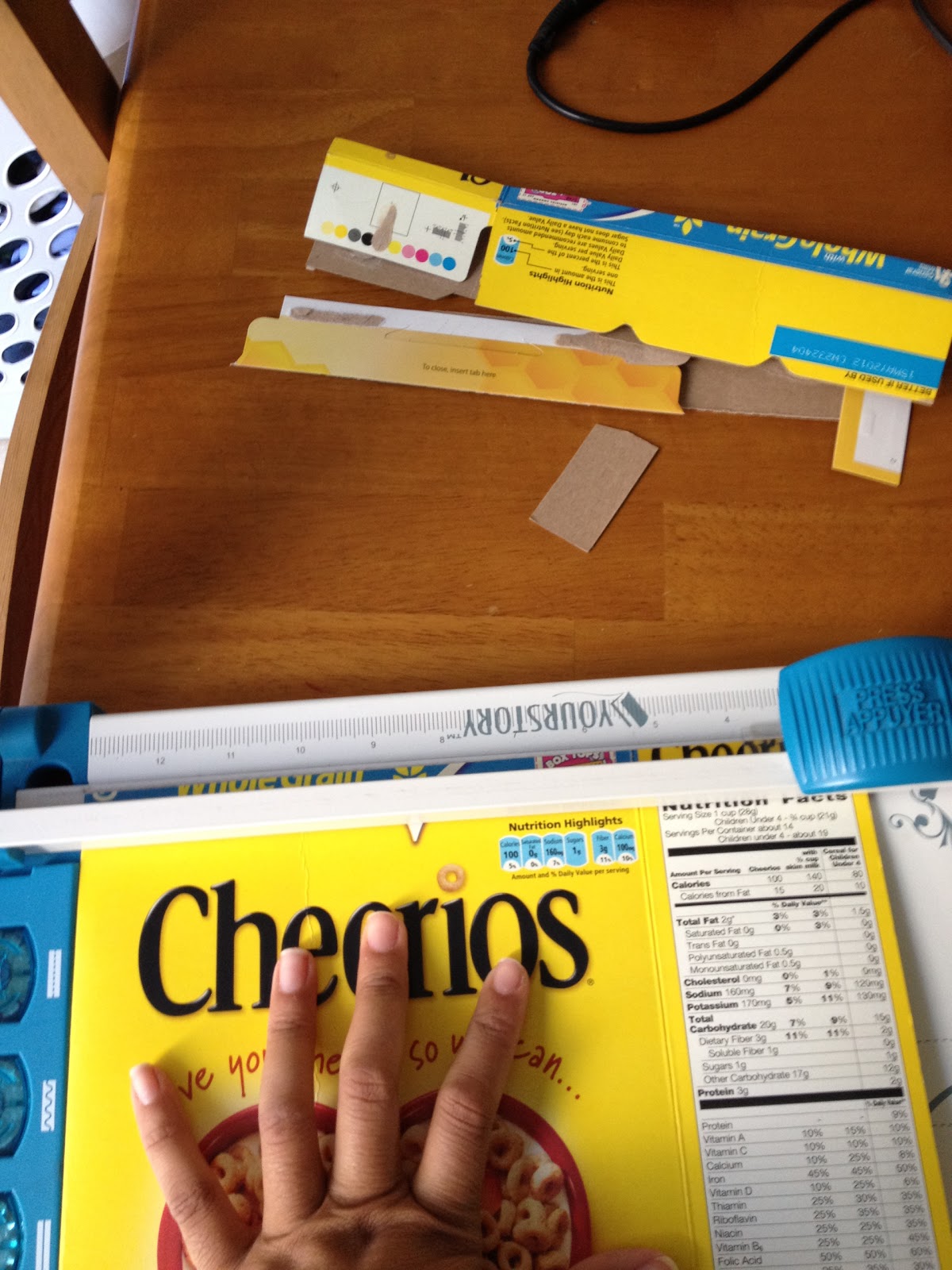 Just Me Being Crafty: Cereal Box Organizer