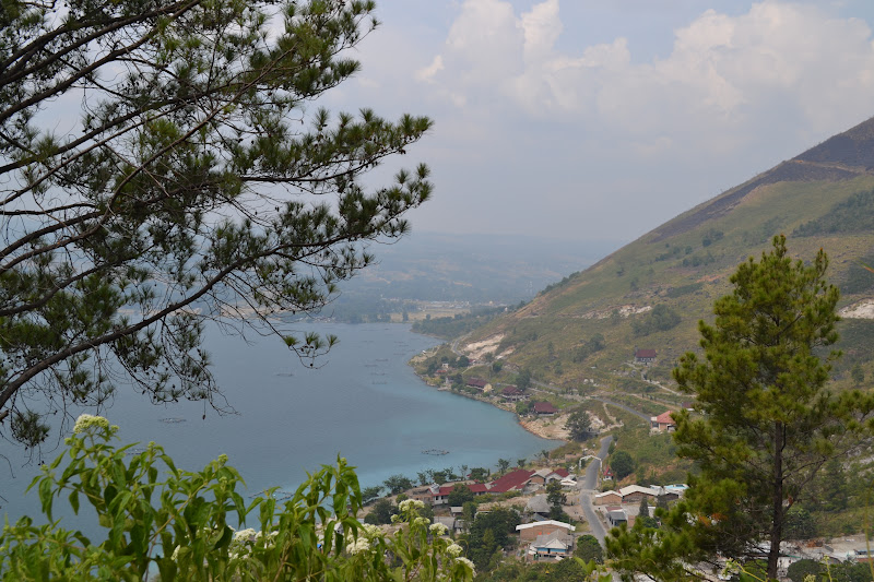 Head (South) East: Lake Toba: A Motorbike Journey Around Samosir Island