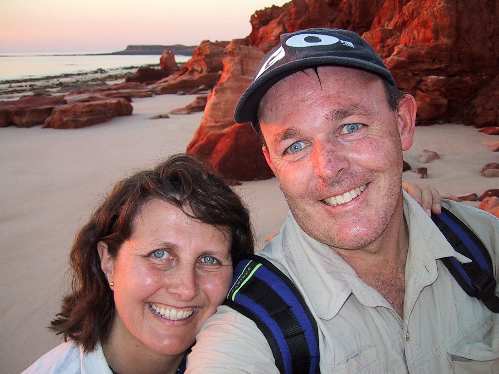 eljeiffel: To love means never to be afraid of the windstorms of life ...