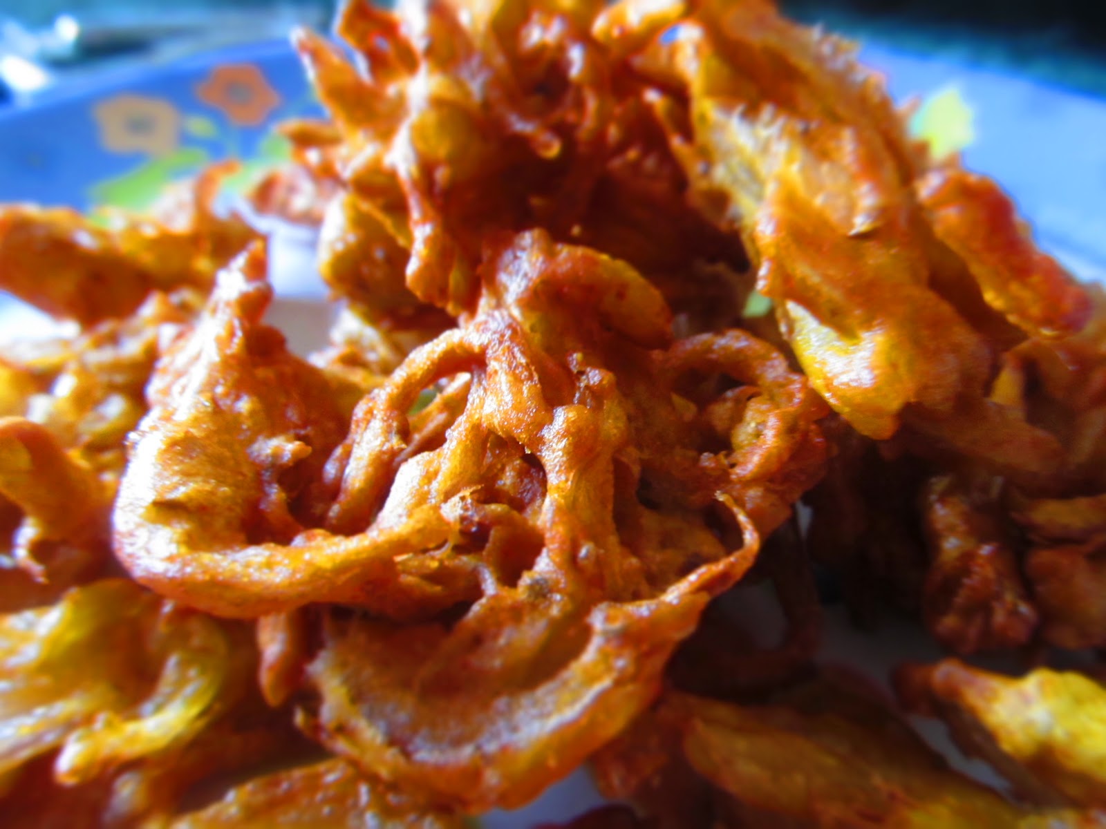 कांद्याची खेकडा भजी / kanda khekda bhaji