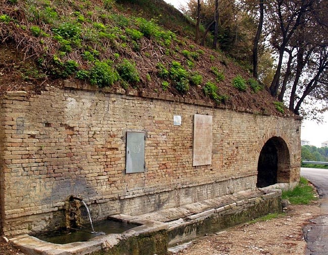 Parlando d'Italia: Atri, um tesouro sobre as montanhas