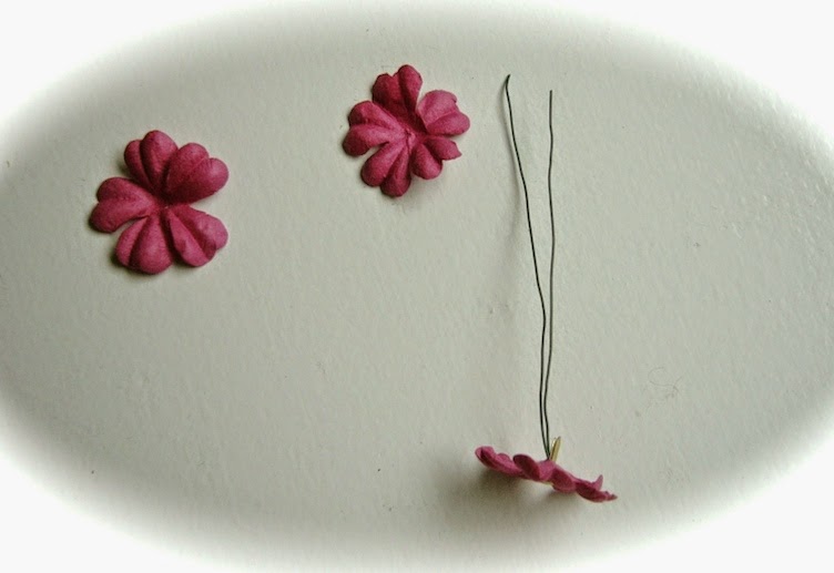 Creative Smiles - my little crafting world: Easy Flower Tutorial (Prima ...