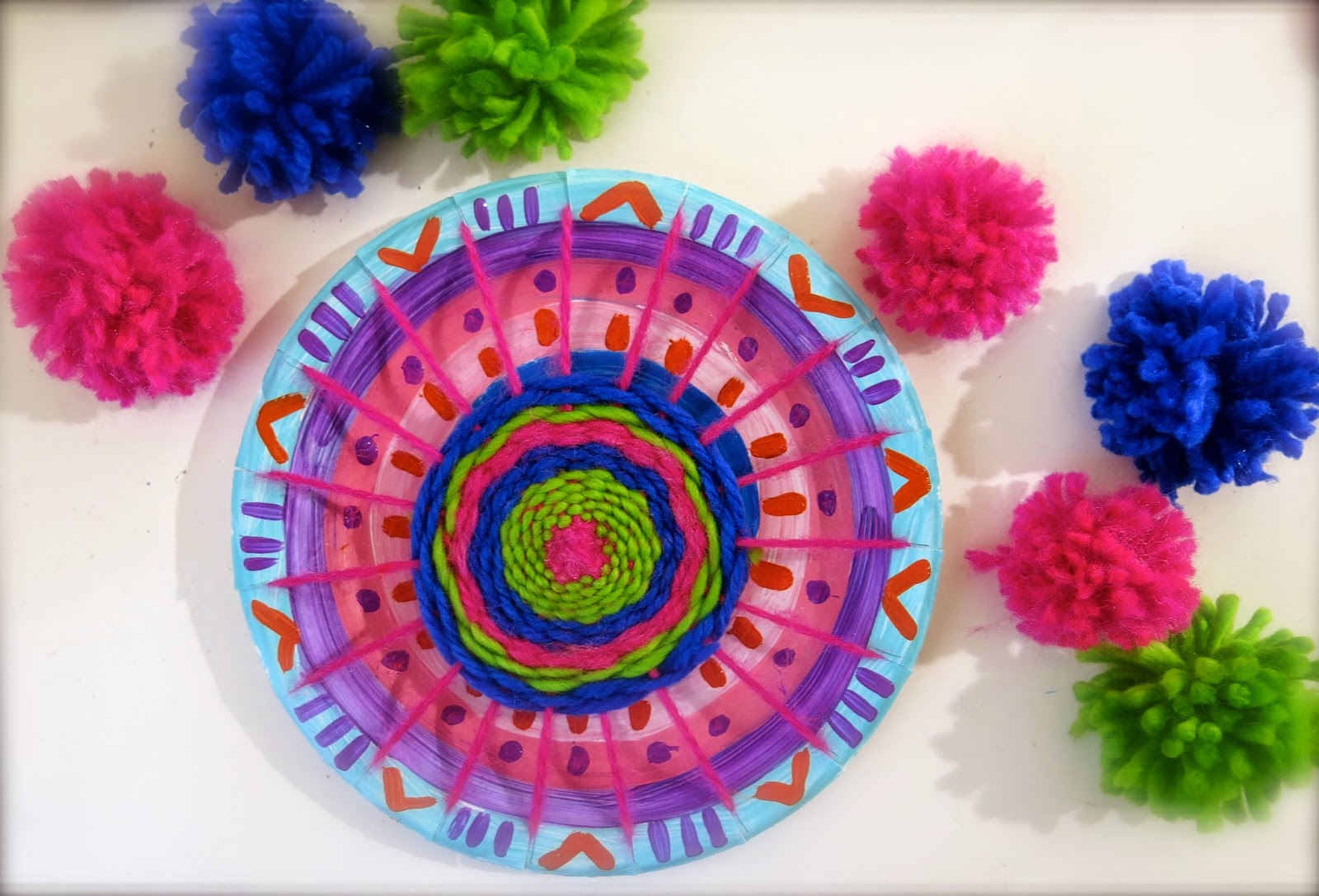 Cassie Stephens: In the Art Room: My Fave Fiber Arts Lessons!