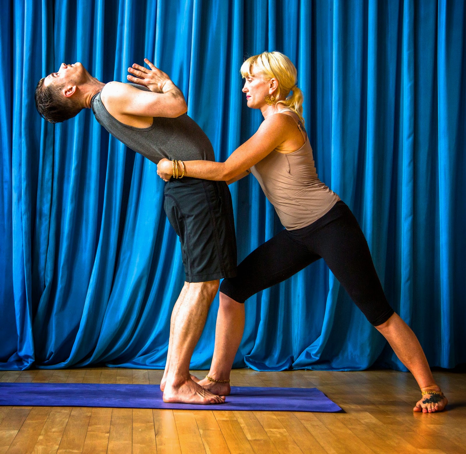 Swan Michelle: Asana Lab: Alignment Observation, Eagle Eye, Verbals ...