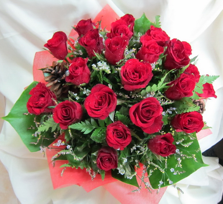 Phuket Flower Shop: พฤษภาคม 2013