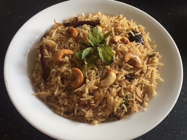 Shobha's Food Mazaa: HYDERABADI BAGARA KHANA / BAGARA CHAWAL