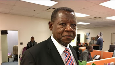 Lambert Mende à la conférence de Washington sur le processus politique ...