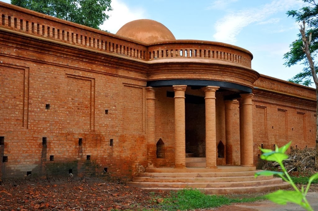 MY MANIPUR: KANGLA PALACE