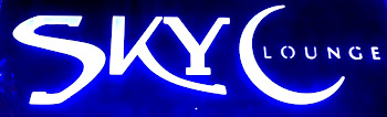 SKY LOUNGE: AMBIENTE SKY LOUNGE