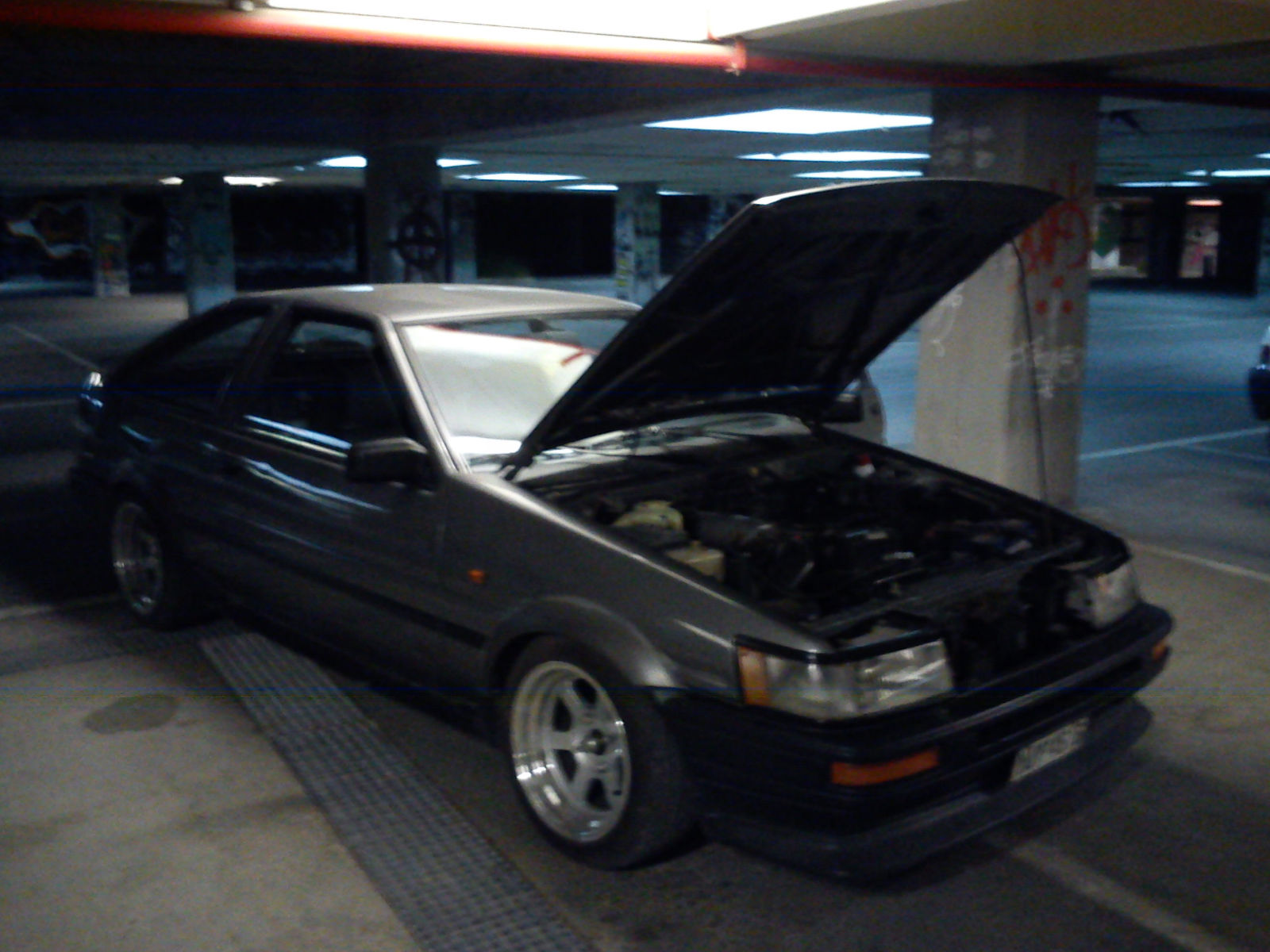 JDMbits: Rota Grid-V Fitted On Pano's AE86!