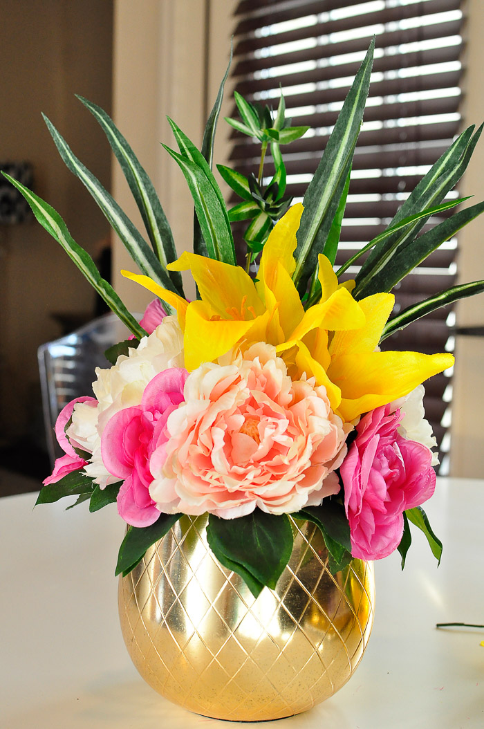 Lucy Nunan: Dollar Store Metal Flowers : Snickers Bouquet Pinterest ...